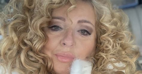 Magda Gessler pokazała się bez grama makijażu Tuż obok niej ukochany
