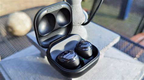 Утечка Samsung Galaxy Buds 2 Pro раскрывает беспроводные наушники