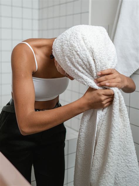 How To Fix Hair Dye Mistakes At Home Mane Caper