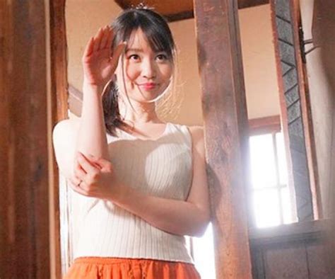 おっぱいでっけぇwww超えちえち体型の隣人妻の過激挑発不貞セックス鬼ピストンパイオツ激揺れwww めくめくえっちな動画