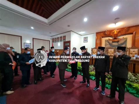 Paripurna Penyampaian LKPJ Bupati Tulungagung Tahun 2021 DPRD