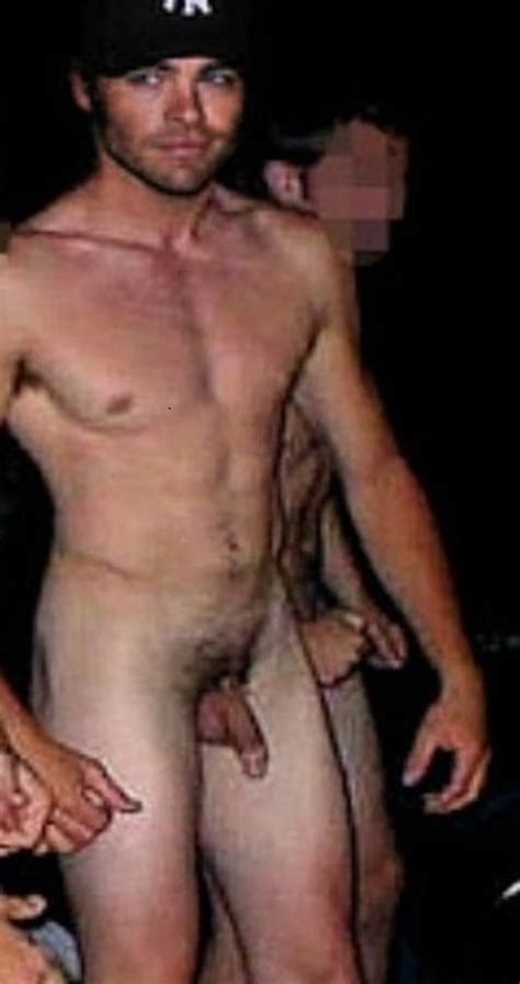 Provocative Wave For Men Chris Pine Caught Naked