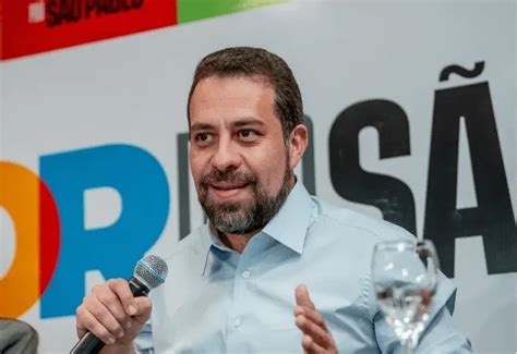 Polícia de SP investiga uso de linguagem neutra no Hino Nacional em
