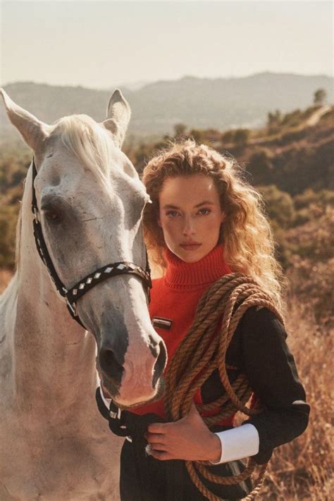 Hannah Ferguson Embraces Autumn Fashion For Harper S Bazaar Greece
