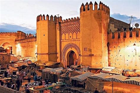 Les Endroits Qui Faut Absolument Visiter Au Maroc Voyage World Amino