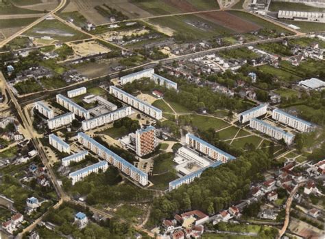 Mémoire2Ville on Twitter 78 Yvelines le pré Vernouillet la cité du