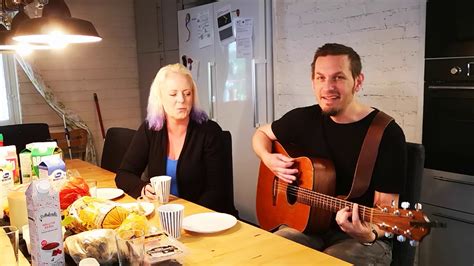 En jävel på kärlek YouTube