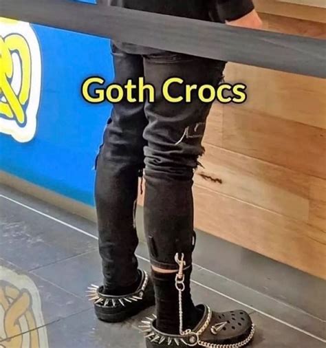 Total Imagen Memes De Crocs En Espa Ol Abzlocal Mx