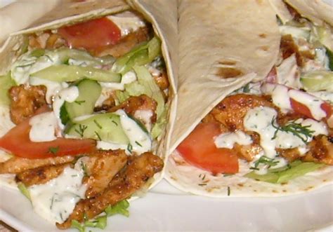 Tortilla Z Kurczakiem Quesadilla Przepis Doradcasmaku Pl