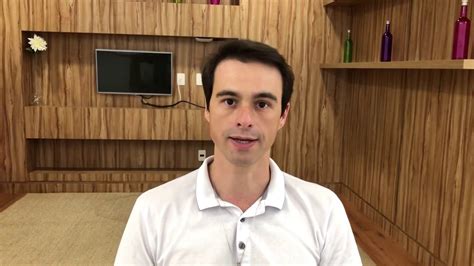 QUAL É O MELHOR CURSO ONLINE OU PRESENCIAL YouTube