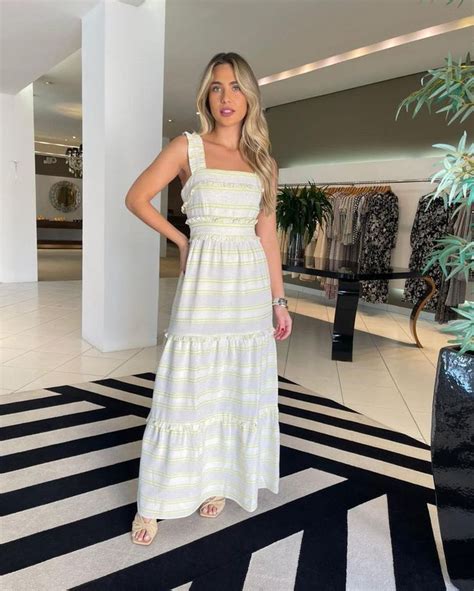 LOJA STELA On Instagram SHOP NOW Lojastela Br Vestido Midi Em