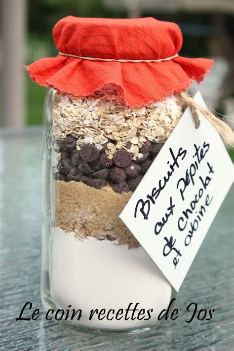 Le coin recettes de Jos BISCUITS AUX PÉPITES DE CHOCOLAT pot à offrir