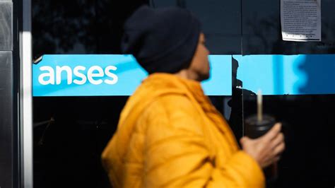 ANSES quiénes cobran este jueves 19 de septiembre 2024