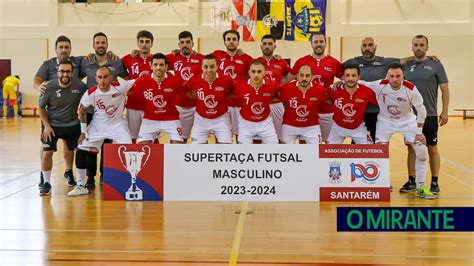 O MIRANTE Futsal da Casa do Benfica da Golegã ganhou tudo o que havia