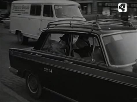 IMCDb org Borgward Iso B 611 in La visita que no tocó el timbre 1965