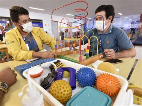 Terapia ocupacional na saúde pública proporciona independência e