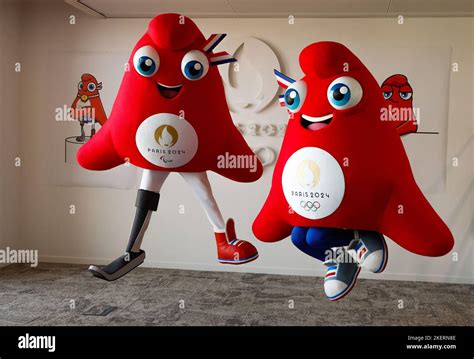 Jeux Olympiques de Paris 2024 dévoilement des mascottes officielles