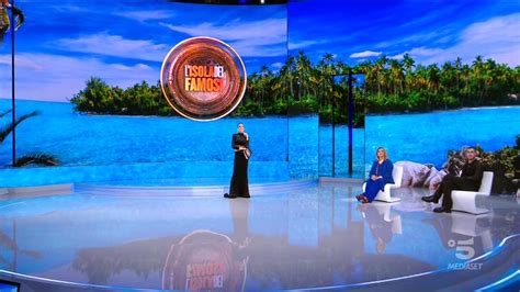 L Isola Dei Famosi Ecco Quando Entrano I Nuovi Naufraghi