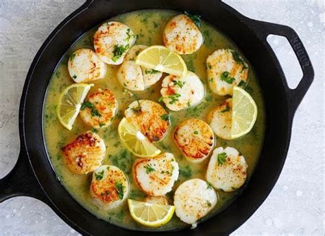Seared Scallops With Garlic Basil Butter Seafood Dinner