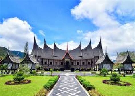 Wajib Dikunjungi Ini Tempat Wisata Di Padang Serasa Diluar Negeri