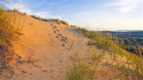 From Waterfalls To Wineries 10 Things To Do In Michigan