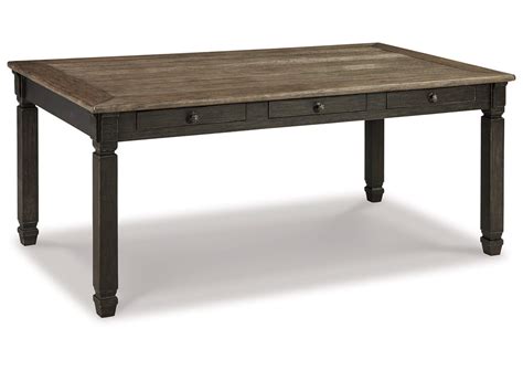 Tyler Creek Dining Table And Chairs Set