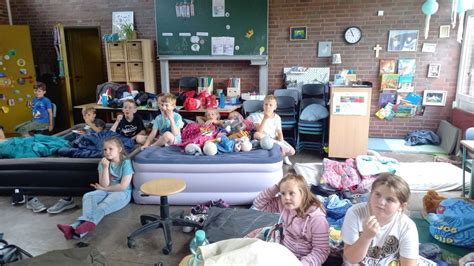 Lesenacht der Klassen 2a und 2b Grundschule Höltinghausen