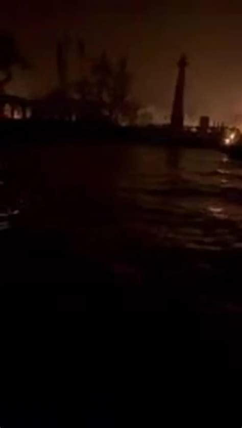 Videos de los impresionantes incendios en una isla de Hawái las
