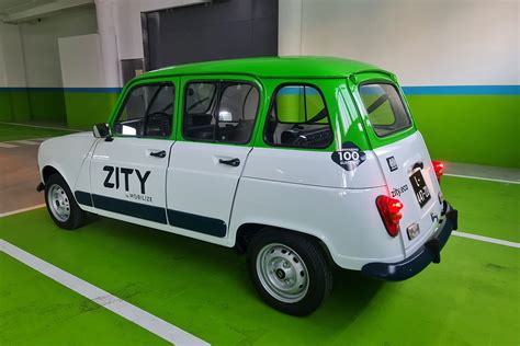 Vuelve el icónico Renault R4 ahora en modo eléctrico