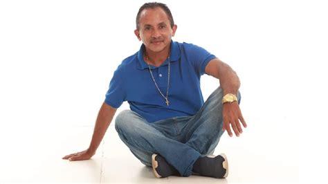 Caneta Azul De Manoel Gomes Vai Ressoar Ao Vivo Em Junho Em Campo