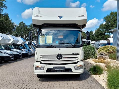 Kamper Mercedes Benz Cruiser 890 RLA 2023