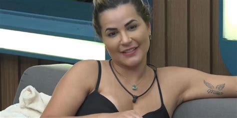 A Fazenda 14 Deolane ganha R 1 milhão e vitória é celebrada