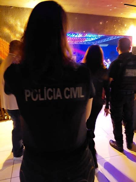 Pol Cia Civil Faz Opera O Contra Aglomera Es Em Teresina Pol Cia