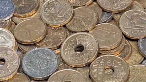 Estas son las monedas de pesetas que te darán una pequeña fortuna en