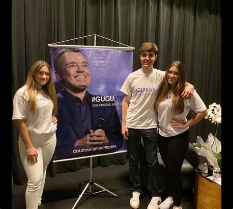 Foto Filho mais velho de Gugu Liberato João Augusto as irmãs