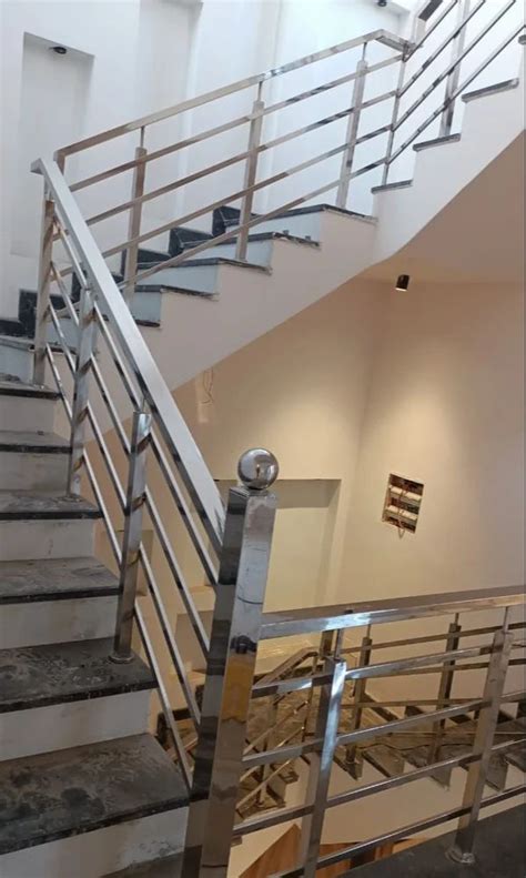 Stairs 304 Stainless Steel Silver Staircase Railing For Home At Rs