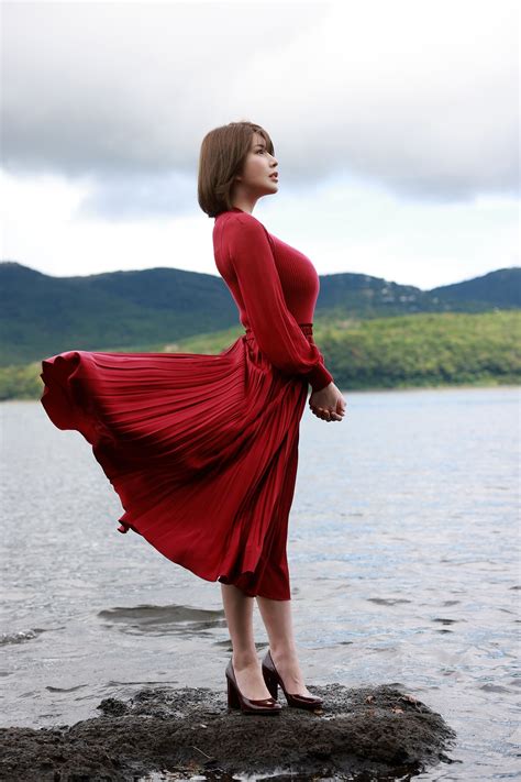 Hikaru Nagi Beautiful Breasts Zekka Weekly Post Digital Photo