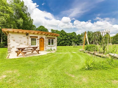 La Cabane en Pierre Idées de Weekend Insolite