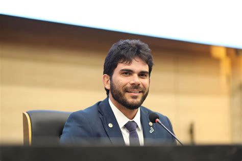 Deputado Dr Marcus Vinícius solicita implantação do Restaurante
