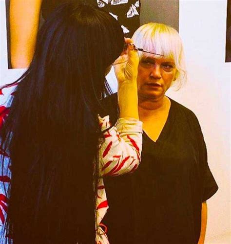 Katarzyna Figura Z Grzywk I Bobem Nowa Fryzura Aktorki