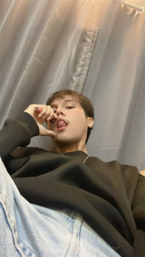 Txpp on Twitter ผมไมนาเยดหรอครบ ไมสนหรอ https t co gdDWrejdoI
