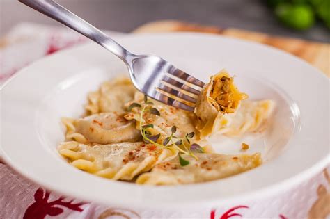 Pierogi z kapustą i grzybami Tajniki Szefa Kuchni I Przepisy Hapsa