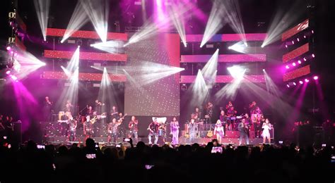 La Sonora Dinamita y Grupo Cañaveral celebran el sabor de la cumbia en