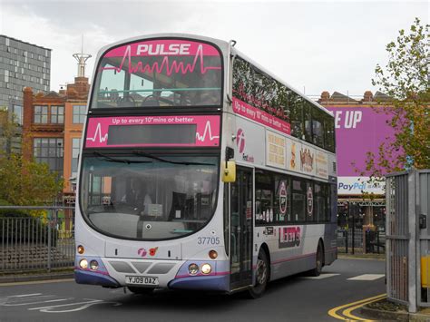 First Leeds Wright Eclipse Gemini Volvo B9TL 37705 YJ09 OA Flickr