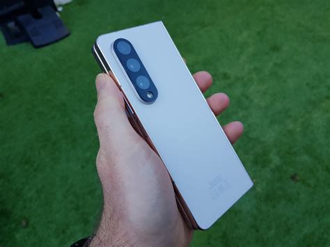 To Fold Or Not To Fold Should You Buy The Samsung Galaxy Fold
