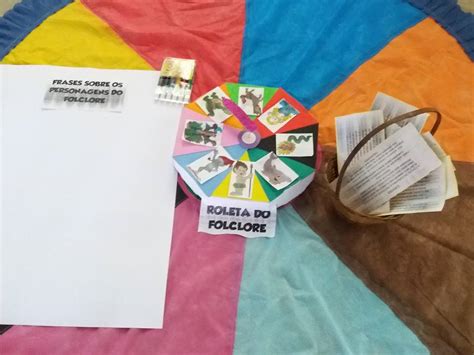 Atividade Lúdica sobre Folclore Roleta do Folclore Mundinho da Criança