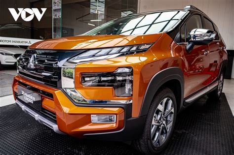 Mitsubishi Xpander Cross 2023 chính thức ra mắt giá gần 700 triệu đồng