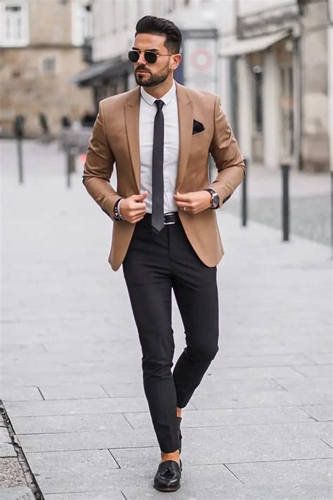 Classy Beige Blazer Outfit Ideas For Men Biege Blazer Combination