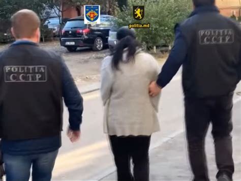 Regina badantelor O femeie ducea badante la muncă în Italia dar le