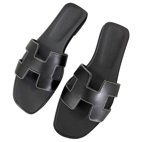 Hermès Sandales HERMES Oran noir Cuir ref 882581 Joli Closet